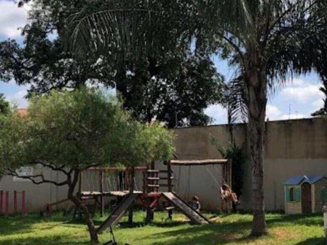 Casa de condomínio à venda, no Village Royal em Betim, Chácara, com 3 quartos, 75m²