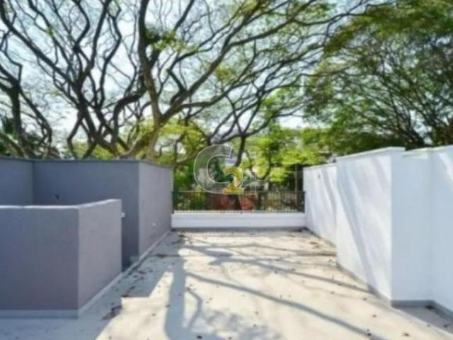 Casa de condomínio á venda no Alto de Pinheiros, 3 quartos, 1 suíte, 2 vagas de garagem