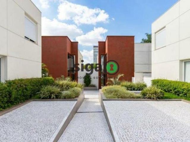 Casa de condomínio a venda no Brooklin / Campo Belo com 4 quartos