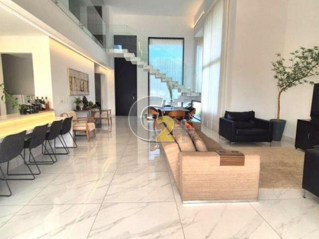 Casa de Condominio á venda no Buona Vita, 2 suítes, 5 vagas de garagem