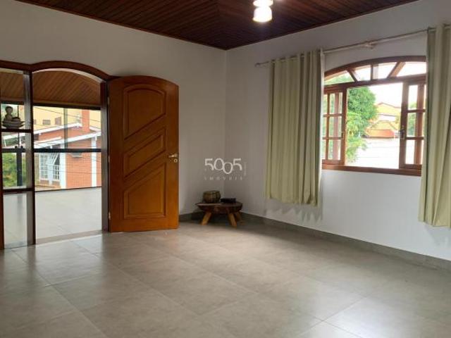Casa de condomínio à venda no Condomínio Portella em Itu, com 5 suítes, 400m² de área construída