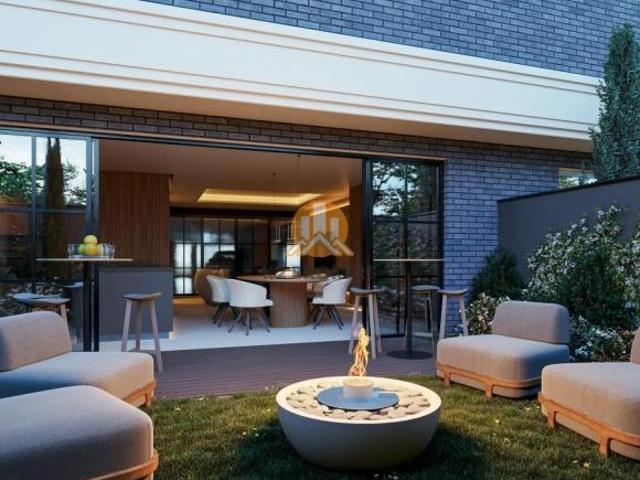 Casa de condomínio à venda, no Galliano 250 em Curitiba, Santa Felicidade, com 4 quartos, 295,00m²
