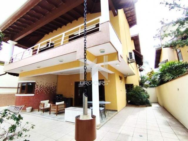 Casa de Condomínio à Venda no Green Boulevard em Valinhos/SP!