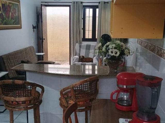 Casa de condomínio à venda no Imperador em Praia Grande SP