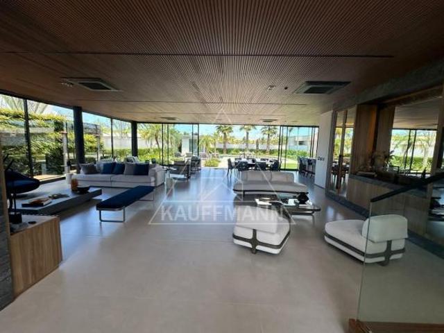 Casa de Condomínio à Venda no Jardim Acapulco Guarujá 7 Suítes 8 Vagas 600m² de A.C