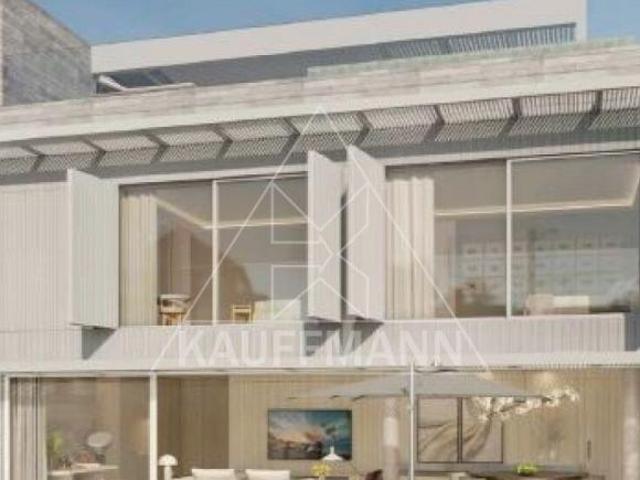 Casa de Condomínio á venda no Jardim Europa: 620m², 3 Suítes e 4 Vagas de Garagem