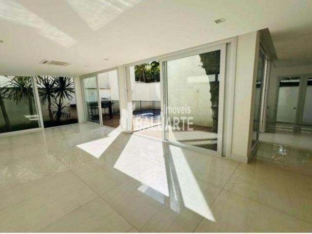 Casa de condomínio a venda no Jardim Petrópolis R$ 3.949.000,00