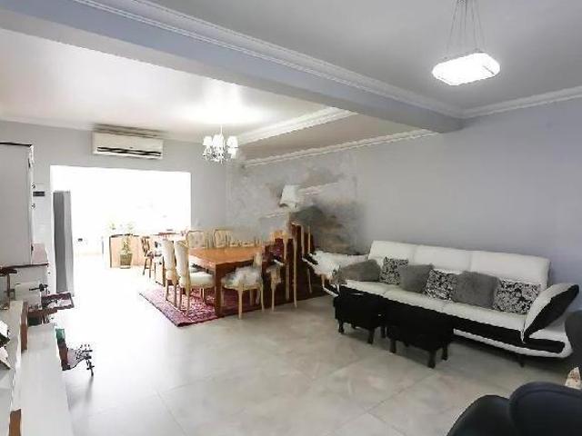 Casa de condomínio à venda no Morumbi com 240m², 3 quartos e 3 vagas