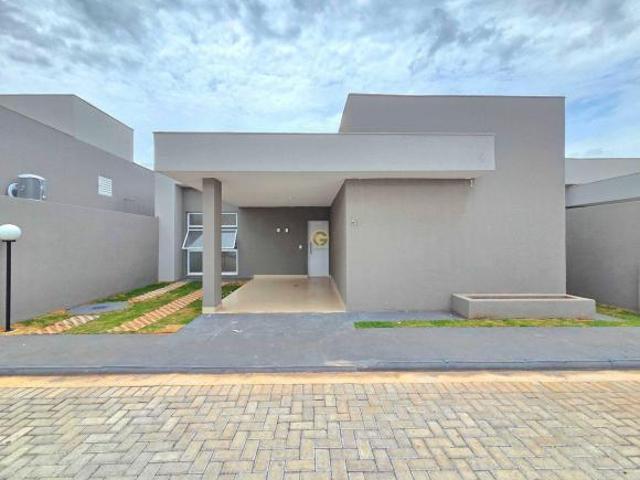 CASA DE CONDOMÍNIO À VENDA NO SETOR PARQUE INDUSTRIAL SANTO ANTÔNIO, 3 QUARTOS, SUÍTE, QUINTAL PRIVA