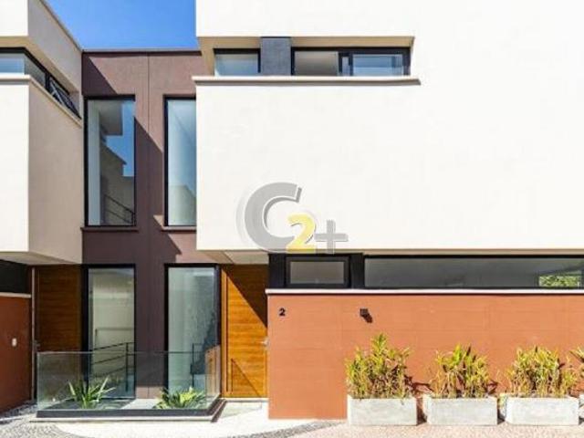 Casa de Condomínio à venda o Jardim Cordeiro, 4 quartos, 4 suítes, 4 vagas de garagem