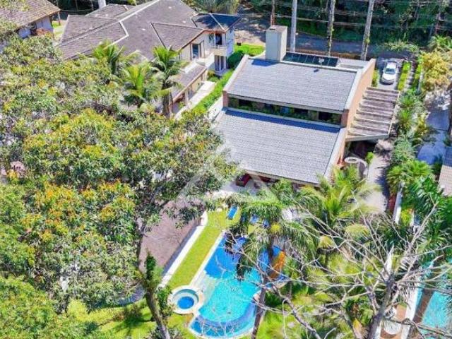 Casa de Condomínio alto padrão com 561m² à venda na Praia Domingas Dias
