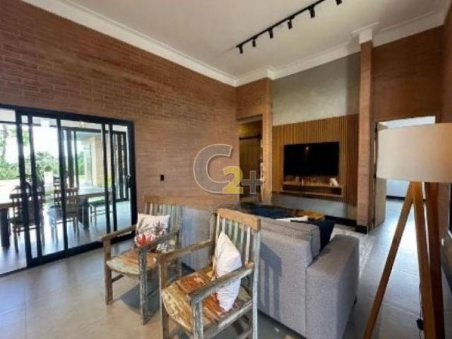 Casa de Condomínio Atibaia com 3 Suites 4 vagas 238 m²