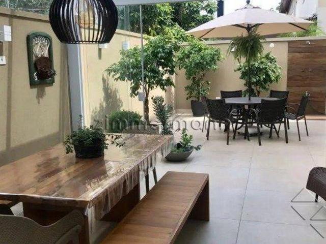 CASA DE CONDOMINIO BROOKLIN 6 DORMITORIOS 6 VAGAS