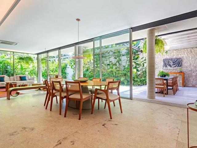 Casa de Condomínio Brooklin Velho, 4 suítes, 4 vagas, área gourmet, piscina, muito verde!