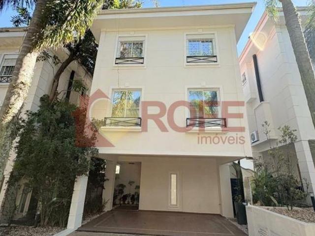 Casa de Condomínio de 350m² no Morumbi São Paulo/SP
