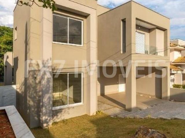 Casa de Condomínio de Luxo à Venda no Swiss Park, Campinas SP: 4 Quartos, 2 Suítes, 2 Salas, 4 Banhe