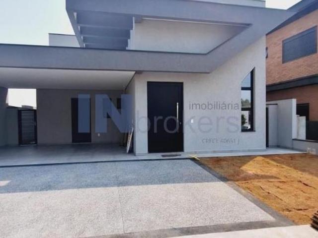 Casa de Condomínio de Luxo com 3 Suítes em Itupeva SP, Bairro Primavera: 164m², 2 Salas, 4 Banheiros