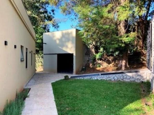 Casa de Condomínio de Luxo em Atibaia SP: 6 quartos, 6 suítes, 3 salas, 8 banheiros, 6 vagas de gara