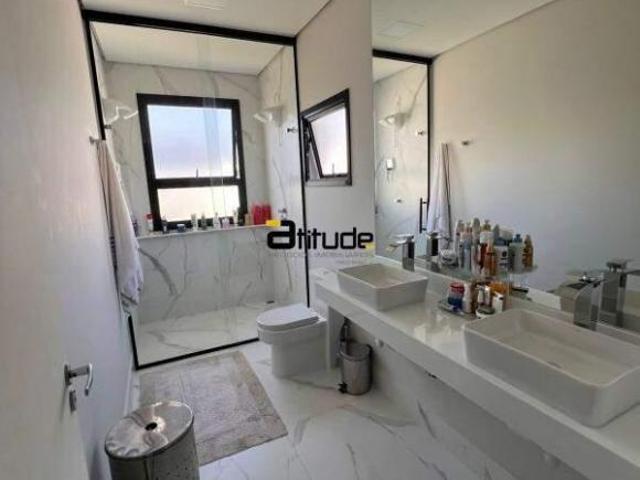 CASA DE CONDOMÍNIO DE LUXO NO RESERVA SANTA MARIA NATURE – JANDIRA/SP | 4 SUÍTES | PISCINA | ALTO PA