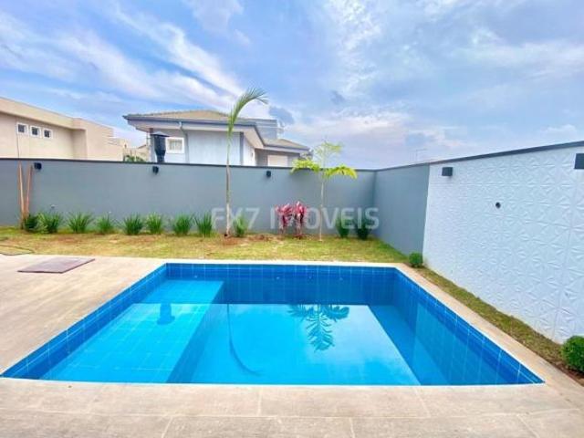 Casa de Condomínio de Luxo no Swiss Park: 3 suítes, 3 salas, 5 banheiros, 210m² Campinas SP