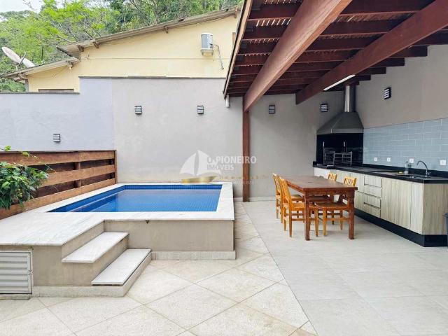 Casa de condomínio, disponível para locação anual e temporada