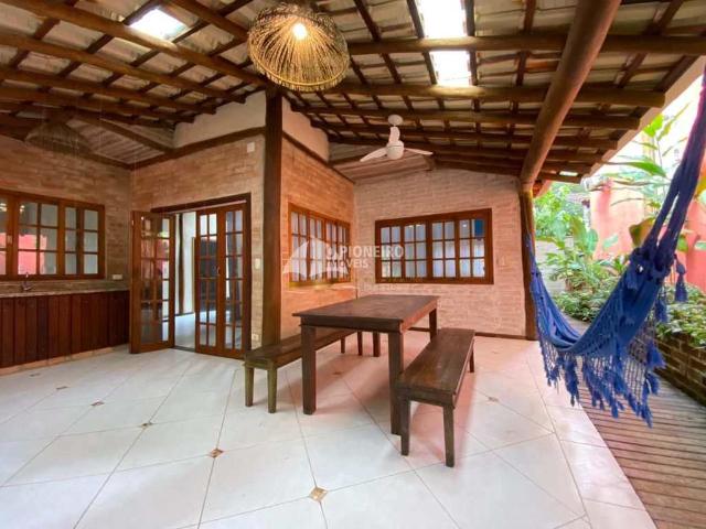 Casa de condomínio, disponível para locação anual em Juquehy