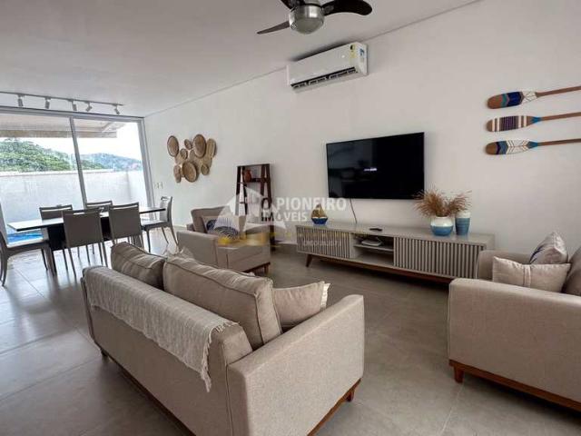 Casa de condomínio disponível para locação mensal e venda
