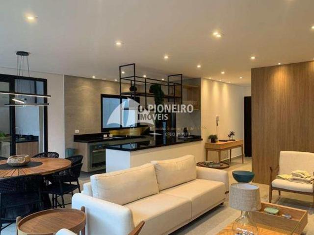 Casa de condomínio, disponível para venda em Juquehy