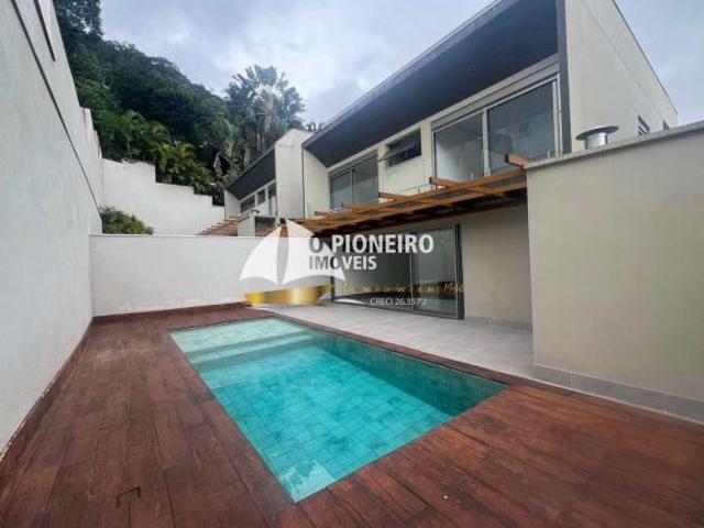Casa de condomínio, disponível para venda, em Juquehy!