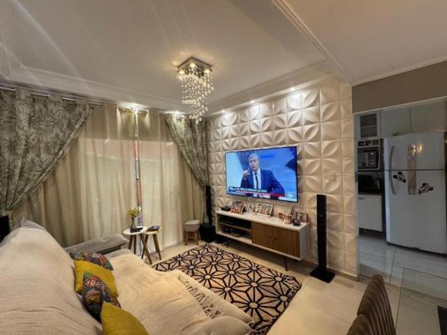 Casa de Condomínio e 2 quartos 1 suite, 2 vagas à Venda, 65 m² por R$ 487.000