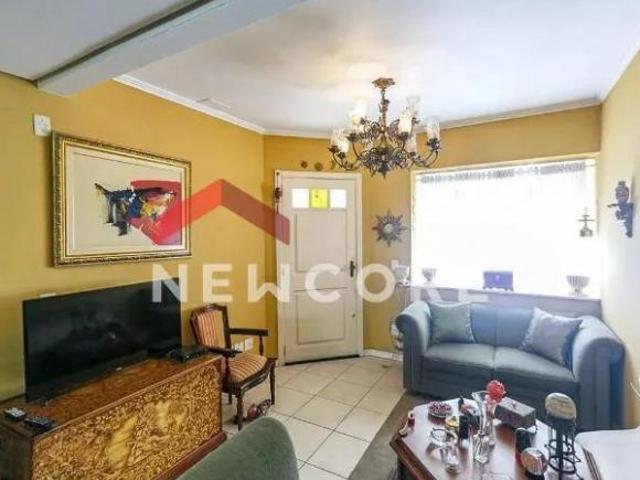 Casa de condomínio em Rua Conselheiro Xavier da Costa Ipanema Porto Alegre/RS