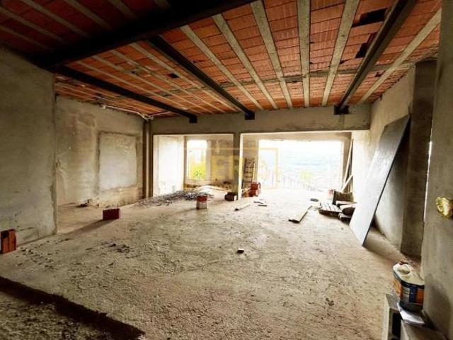 Casa de Condomínio em Construção Villaggio Capríccio