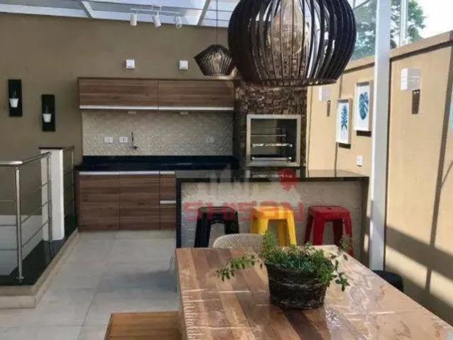 Casa de Condomínio em Campo Belo com 436m²