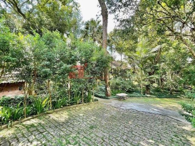 Casa de Condominio em Chácara Santa Lúcia dos Ypes Carapicuíba Código 314