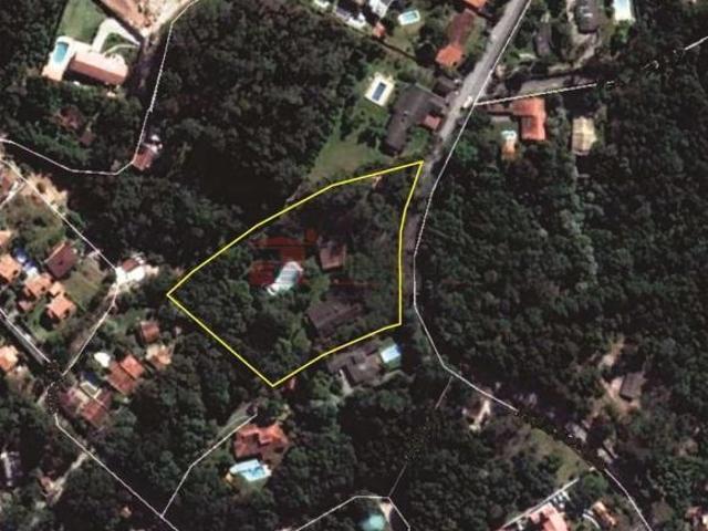 Casa de Condominio em Chácara Santa Lúcia dos Ypes Fazendinha Carapicuíb.
