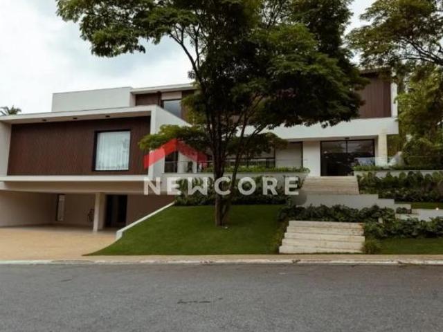 Casa de condomínio em Alameda Tupiniquins Alphaville Santana de Parnaíba/SP