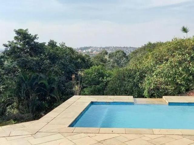 Casa de condomínio em Alameda Alemanha Residencial Euroville Carapicuíba/SP