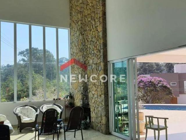 Casa de condomínio em Alameda Cambará Jardim do Golf I Jandira/SP