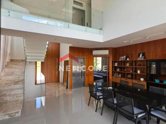 Casa de condomínio em Alameda Columba Alphaville Santana de Parnaíba/SP