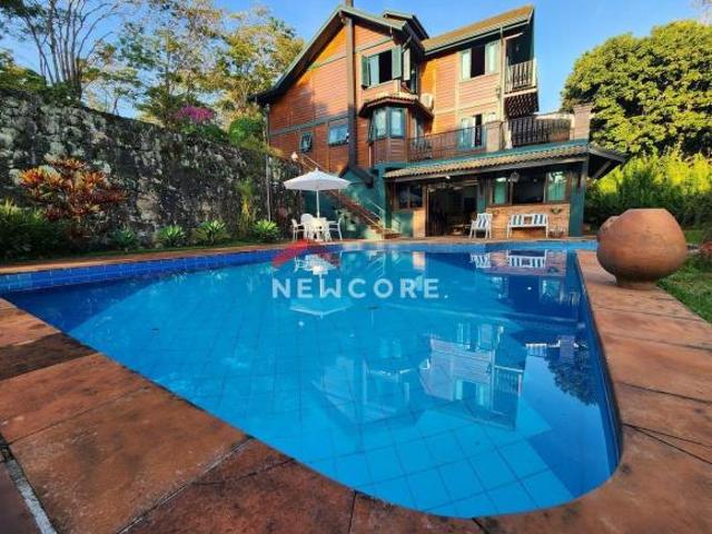 Casa de condomínio em Alameda dos Eucaliptos Serra da Cantareira Mairiporã/SP