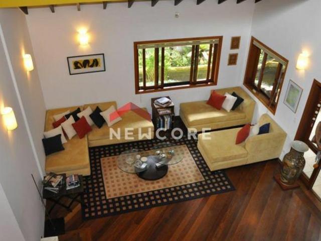 Casa de condomínio em Alameda Epicéia Granja Viana Jandira/SP
