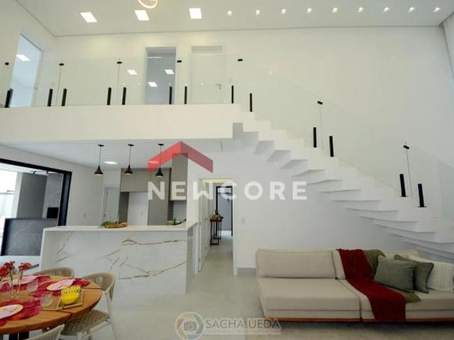 Casa de condomínio em Alameda Ezequiel Mantoanelli Jardim dos Lagos Indaiatuba/SP