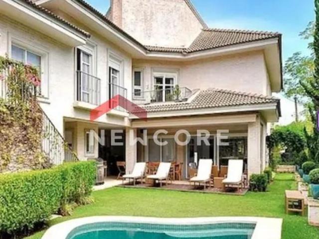 Casa de condomínio em Alameda Formosa Tamboré Santana de Parnaíba/SP