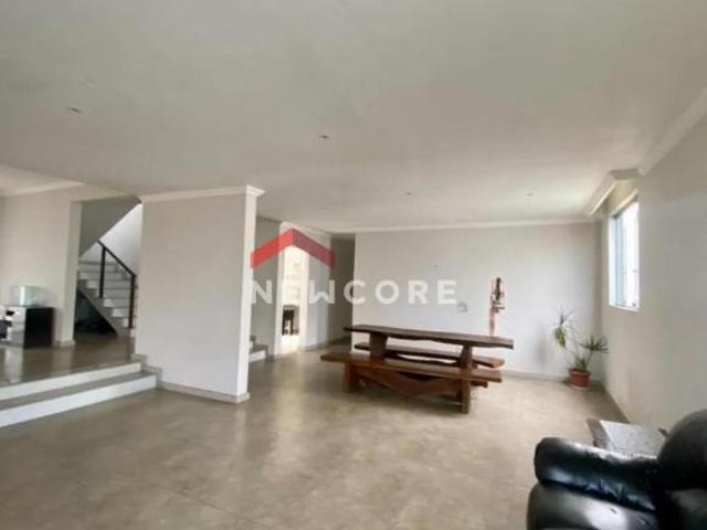 Casa de condomínio em Alameda ipê branco Rosa dos Ventos Vespasiano/MG