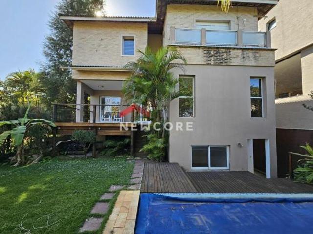 Casa de condomínio em Alameda Julieta Tamboré Santana de Parnaíba/SP