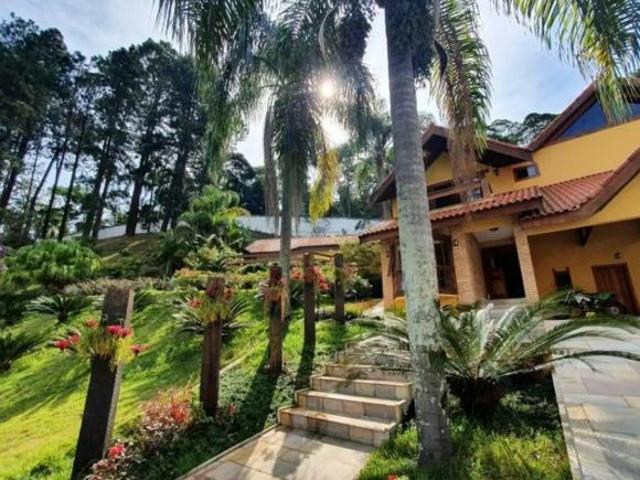Casa de condomínio em Alameda Maracatins Alphaville Santana de Parnaíba/SP