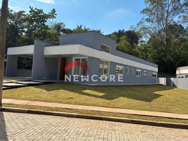 Casa de condomínio em Alameda Suíça Residencial Euroville Carapicuíba/SP