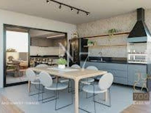 Casa de condomínio em Atibaia com 3 suítes em localização privilegiada!