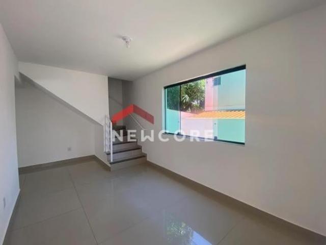 Casa de condomínio em Av. Israel Pinheiro Brasilia Sarzedo/MG