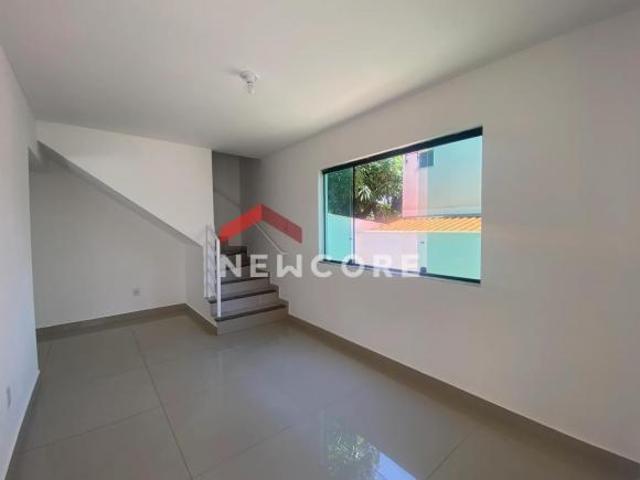 Casa de condomínio em Av. Israel Pinheiro Brasilia Sarzedo/MG